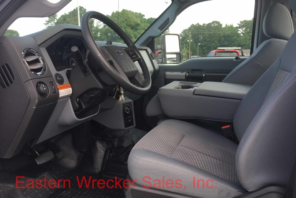 Ford F650 Interior