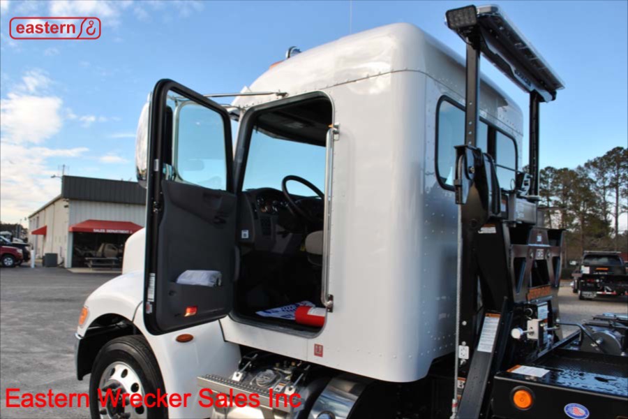 2020 Peterbilt 337 Extended Cab 300hp PX-7 Air Brake Air Ride with ...