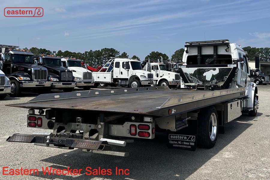 2019 Freightliner M2106 Extended Cab with 21ft Century and Side Puller ...