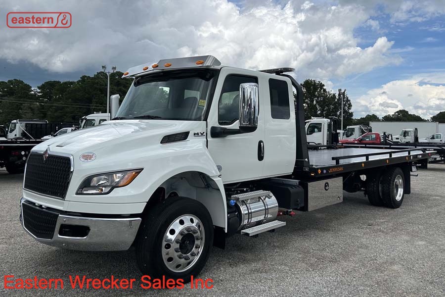2025 International MV607 Extended Cab with 22ft Jerr-Dan SRR6T-WLP ...